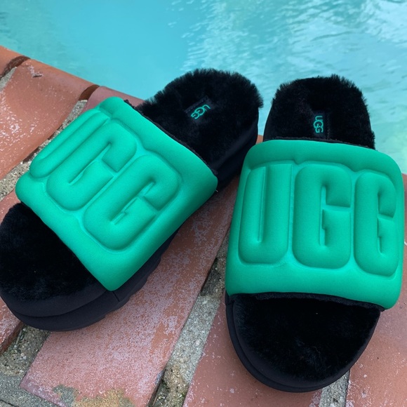 UGG | Shoes | Ugg Maxi Graphic Slide | Poshmark